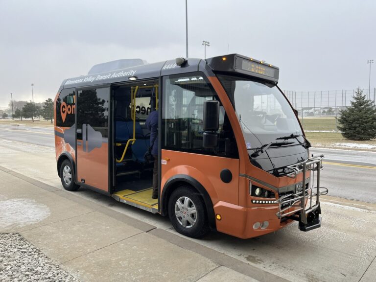 Micro-transit On-Demand Service - Move Minneapolis